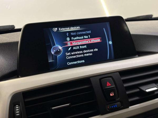 Black BMW 320 2015 in Marijampole, with an engine capacity of 2.00 L and mileage of 204 thousand km for 7999 €, photo 4 on AUTOMOTO.COM.LV