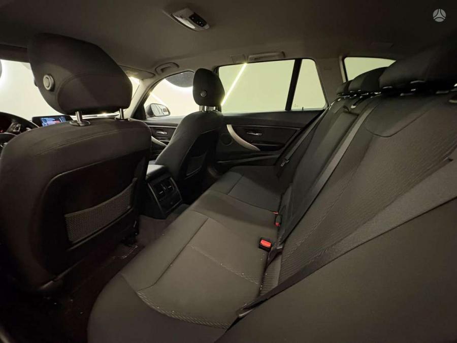 Black BMW 320 2015 in Marijampole, with an engine capacity of 2.00 L and mileage of 204 thousand km for 7999 €, photo 22 on AUTOMOTO.COM.LV