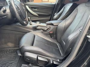 Black BMW 320 2015 in Kaisiadorys, with an engine capacity of 2.00 L and mileage of 290 thousand km for 8550 €, photo 12 on AUTOMOTO.COM.LV