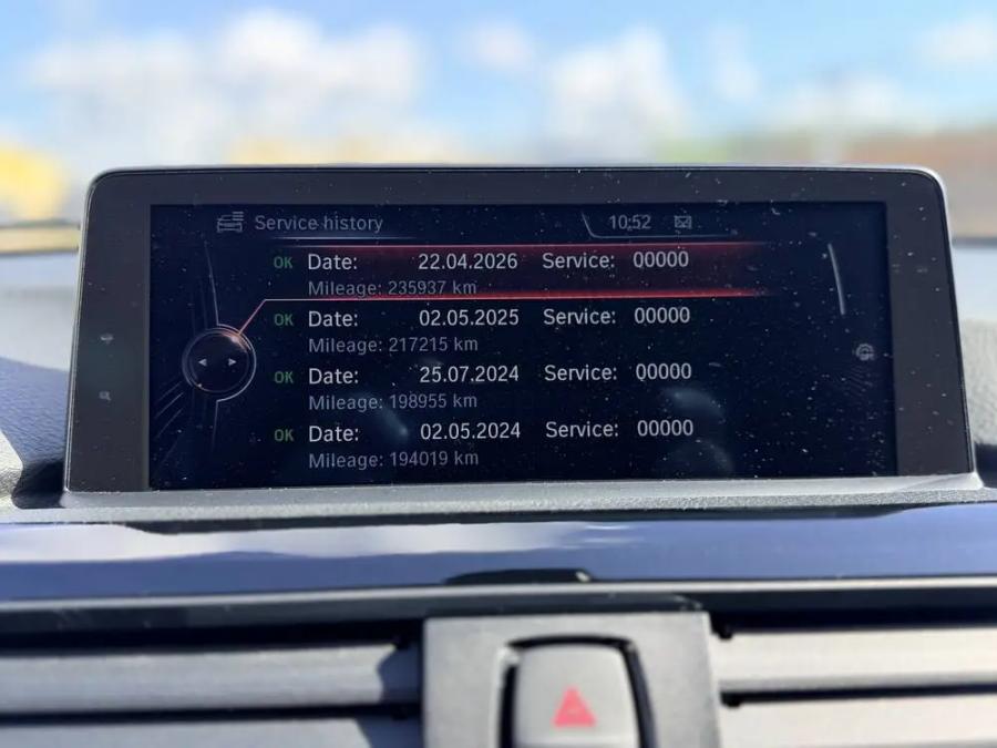Black BMW 320 2015 in Riga, with an engine capacity of 2.00 L and mileage of 239 thousand km for 9995 €, photo 17 on AUTOMOTO.COM.LV