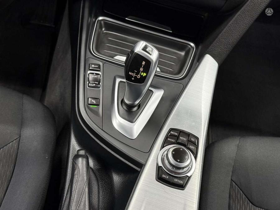 Black BMW 320 2015 in Marijampole, with an engine capacity of 2.00 L and mileage of 271 thousand km for 7700 €, photo 31 on AUTOMOTO.COM.LV