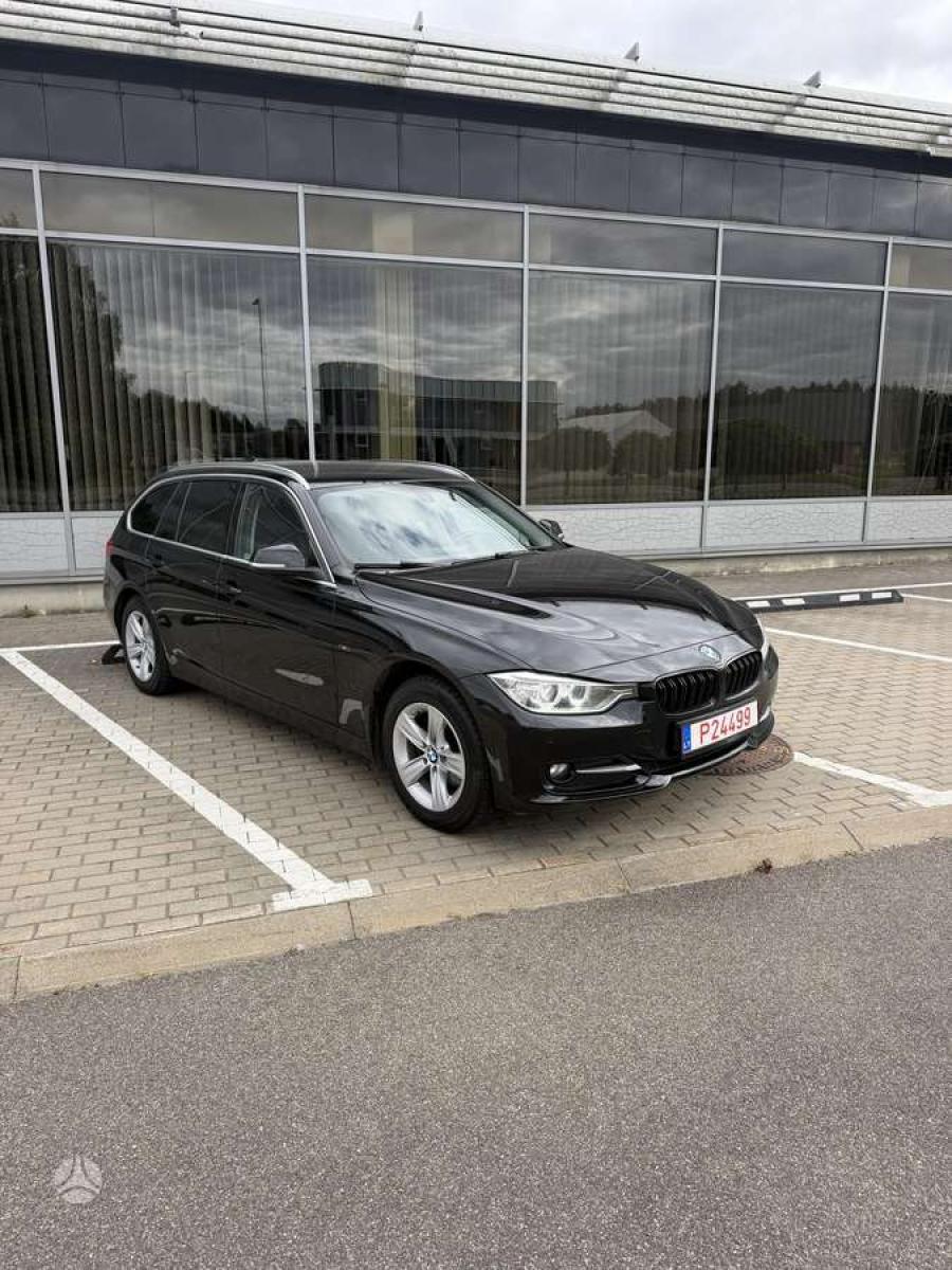 Black BMW 320 2015 in Panevezys, with an engine capacity of 2.00 L and mileage of 275 thousand km for 8300 €, photo 11 on AUTOMOTO.COM.LV