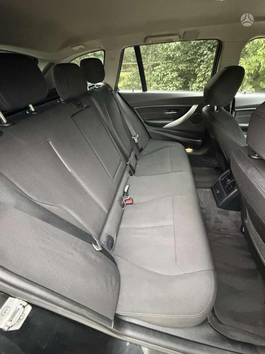 Black BMW 320 2015 in Panevezys, with an engine capacity of 2.00 L and mileage of 275 thousand km for 8300 €, photo 23 on AUTOMOTO.COM.LV