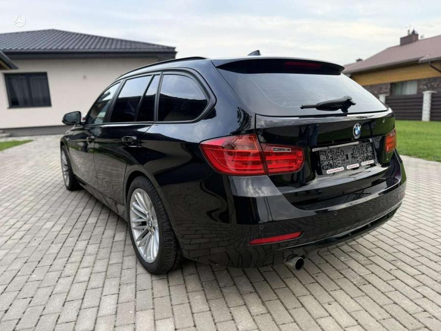 Black BMW 320 2015 in Kaisiadorys, with an engine capacity of 2.00 L and mileage of 290 thousand km for 8000 €, photo 8 on AUTOMOTO.COM.LV