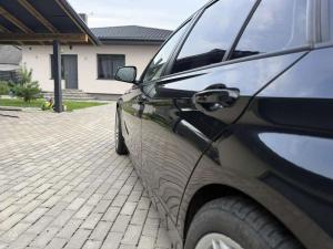 Black BMW 320 2015 in Kaisiadorys, with an engine capacity of 2.00 L and mileage of 290 thousand km for 8000 €, photo 9 on AUTOMOTO.COM.LV