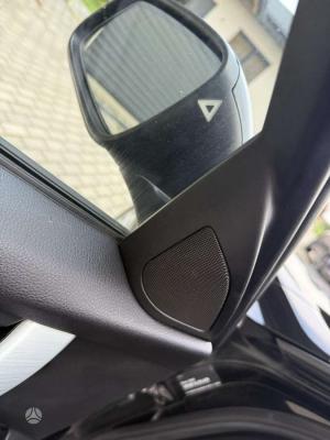 Black BMW 320 2015 in Kaisiadorys, with an engine capacity of 2.00 L and mileage of 290 thousand km for 8000 €, photo 15 on AUTOMOTO.COM.LV