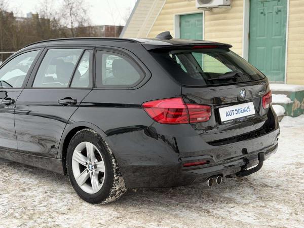 Black BMW 320 2016 in Mazeikiai, with an engine capacity of 2.00 L and mileage of 325 thousand km for 7900 €, photo 10 on AUTOMOTO.COM.LV