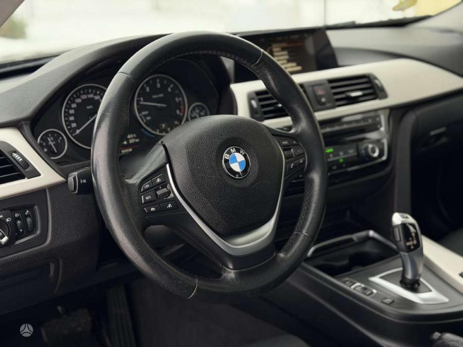 Melns BMW 320 2016 Mažeikiai, ar dzinēja tilpumu 2.00 L un nobraukumu 325 tūkst. km par 7900 €, foto 16 vietnē AUTOMOTO.COM.LV
