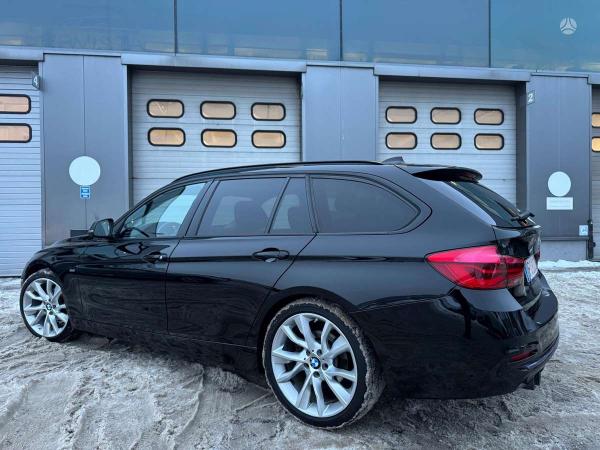 Black BMW 320 2016 in Vilnius, with an engine capacity of 2.00 L and mileage of 289 thousand km for 9999 €, photo 7 on AUTOMOTO.COM.LV
