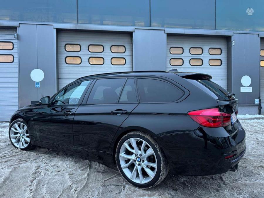 Black BMW 320 2016 in Vilnius, with an engine capacity of 2.00 L and mileage of 289 thousand km for 9999 €, photo 7 on AUTOMOTO.COM.LV
