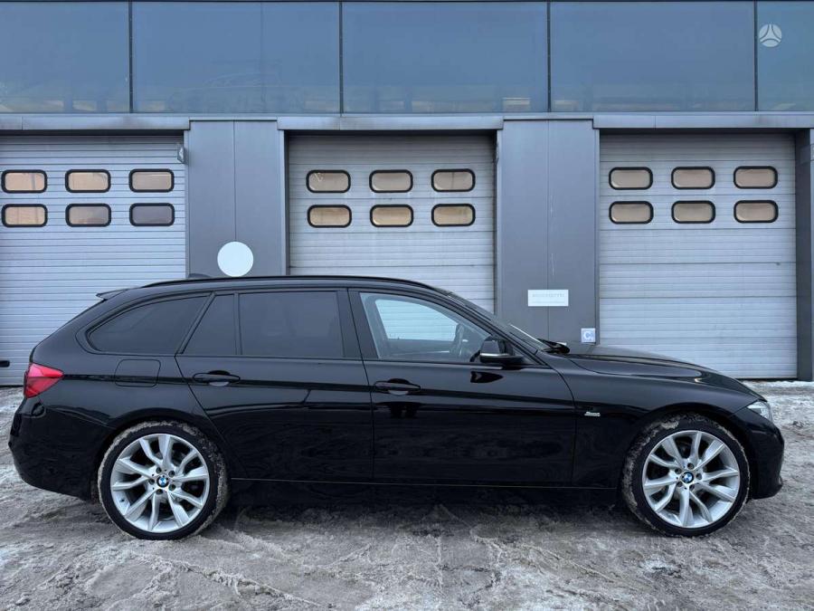 Black BMW 320 2016 in Vilnius, with an engine capacity of 2.00 L and mileage of 289 thousand km for 9999 €, photo 13 on AUTOMOTO.COM.LV