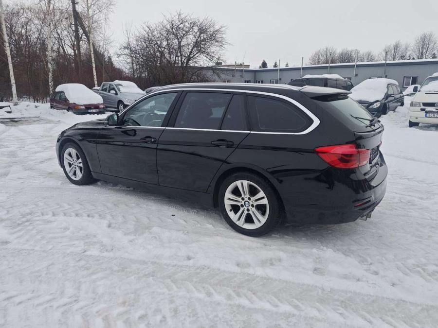 Black BMW 320 2016 in Kretinga, with an engine capacity of 2.00 L and mileage of 197 thousand km for 10950 €, photo 10 on AUTOMOTO.COM.LV
