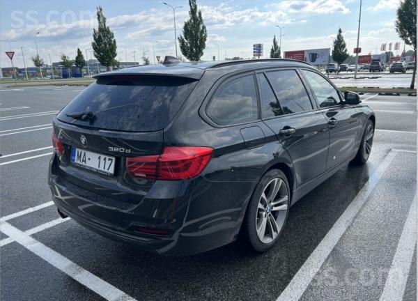 Black BMW 320 2016 in Riga, with an engine capacity of 2.00 L and mileage of 221 thousand km for 11999 €, photo 7 on AUTOMOTO.COM.LV