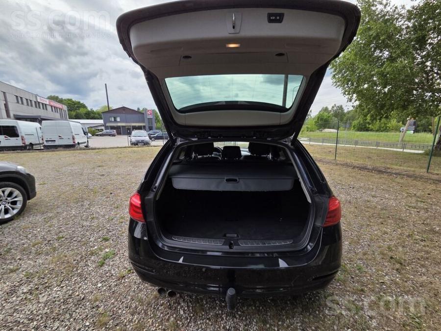 Melns BMW 320 2016 Kuldīga, ar dzinēja tilpumu 2.00 L un nobraukumu 267 tūkst. km par 10950 €, foto 22 vietnē AUTOMOTO.COM.LV