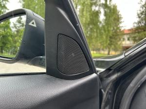 Black BMW 320 2016 in Panevezys, with an engine capacity of 2.00 L and mileage of 286 thousand km for 11000 €, photo 21 on AUTOMOTO.COM.LV