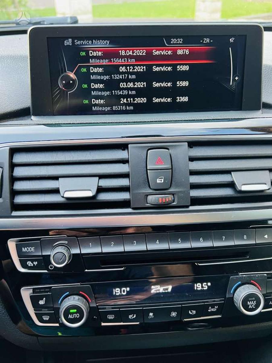 Melns BMW 320 2016 Prienai, ar dzinēja tilpumu 2.00 L un nobraukumu 245 tūkst. km par 8999 €, foto 14 vietnē AUTOMOTO.COM.LV