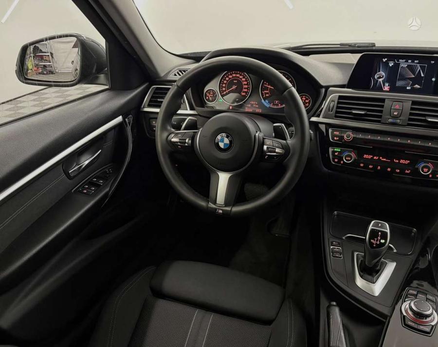 Melns BMW 320 2016 Marijampole, ar dzinēja tilpumu 2.00 L un nobraukumu 292 tūkst. km par 9999 €, foto 4 vietnē AUTOMOTO.COM.LV
