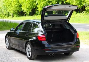 Melns BMW 320 2016 Kretinga, ar dzinēja tilpumu 2.00 L un nobraukumu 192 tūkst. km par 9999 €, foto 18 vietnē AUTOMOTO.COM.LV