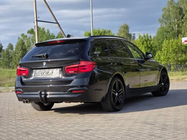 Melns BMW 320 2016 Kuldīga, ar dzinēja tilpumu 2.00 L un nobraukumu 267 tūkst. km par 10950 €, foto 5 vietnē AUTOMOTO.COM.LV