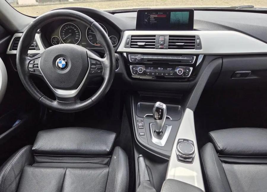 Melns BMW 320 2016 Kuldīga, ar dzinēja tilpumu 2.00 L un nobraukumu 267 tūkst. km par 10950 €, foto 9 vietnē AUTOMOTO.COM.LV