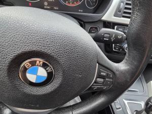 Melns BMW 320 2016 Kuldīga, ar dzinēja tilpumu 2.00 L un nobraukumu 267 tūkst. km par 10950 €, foto 18 vietnē AUTOMOTO.COM.LV