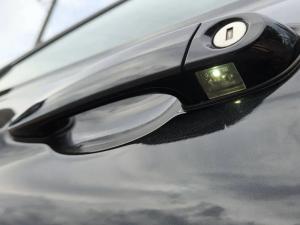 Melns BMW 320 2016 Kuldīga, ar dzinēja tilpumu 2.00 L un nobraukumu 267 tūkst. km par 10950 €, foto 28 vietnē AUTOMOTO.COM.LV
