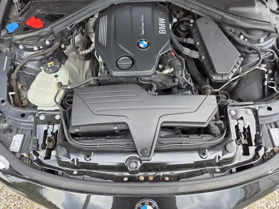 Melns BMW 320 2016 Kuldīga, ar dzinēja tilpumu 2.00 L un nobraukumu 267 tūkst. km par 10950 €, foto 30 vietnē AUTOMOTO.COM.LV