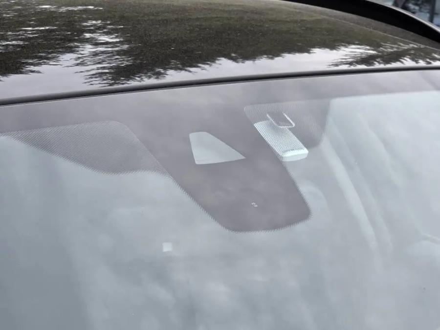 Melns BMW 320 2016 Kuldīga, ar dzinēja tilpumu 2.00 L un nobraukumu 267 tūkst. km par 10950 €, foto 31 vietnē AUTOMOTO.COM.LV