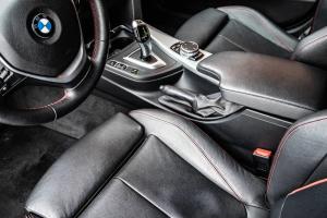 Melns BMW 320 2016 Tukums, ar dzinēja tilpumu 2.00 L un nobraukumu 277 tūkst. km par 10990 €, foto 17 vietnē AUTOMOTO.COM.LV