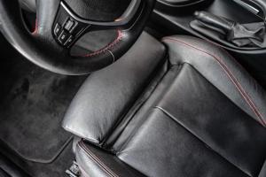 Melns BMW 320 2016 Tukums, ar dzinēja tilpumu 2.00 L un nobraukumu 277 tūkst. km par 10990 €, foto 20 vietnē AUTOMOTO.COM.LV