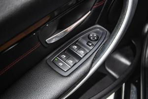 Melns BMW 320 2016 Tukums, ar dzinēja tilpumu 2.00 L un nobraukumu 277 tūkst. km par 10990 €, foto 21 vietnē AUTOMOTO.COM.LV