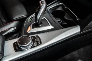 Melns BMW 320 2016 Tukums, ar dzinēja tilpumu 2.00 L un nobraukumu 277 tūkst. km par 10990 €, foto 37 vietnē AUTOMOTO.COM.LV