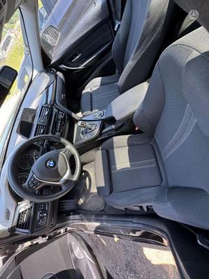 Black BMW 320 2016 in Vilnius, with an engine capacity of 2.00 L and mileage of 335 thousand km for 4500 €, photo 8 on AUTOMOTO.COM.LV