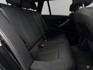 Melns BMW 320 2016 Kauņa, ar dzinēja tilpumu 2.00 L un nobraukumu 220 tūkst. km par 11999 €, foto 10 vietnē AUTOMOTO.COM.LV