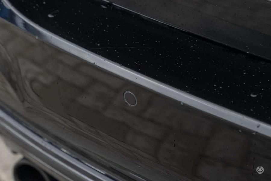 Black BMW 320 2016 in Vilnius, with an engine capacity of 2.00 L and mileage of 289 thousand km for 9850 €, photo 20 on AUTOMOTO.COM.LV