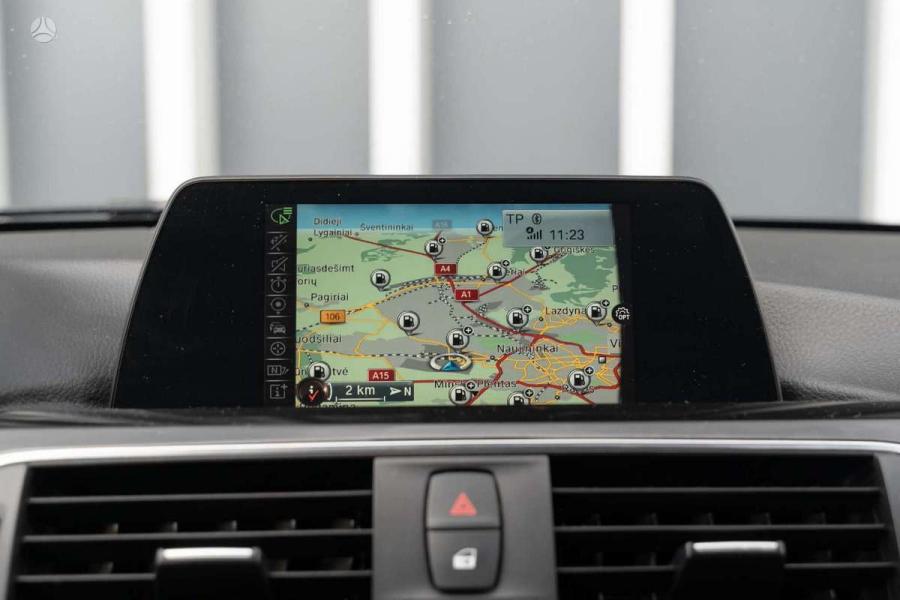 Black BMW 320 2016 in Vilnius, with an engine capacity of 2.00 L and mileage of 289 thousand km for 9850 €, photo 28 on AUTOMOTO.COM.LV