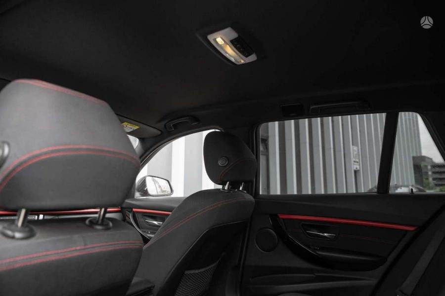 Black BMW 320 2016 in Vilnius, with an engine capacity of 2.00 L and mileage of 289 thousand km for 9850 €, photo 36 on AUTOMOTO.COM.LV