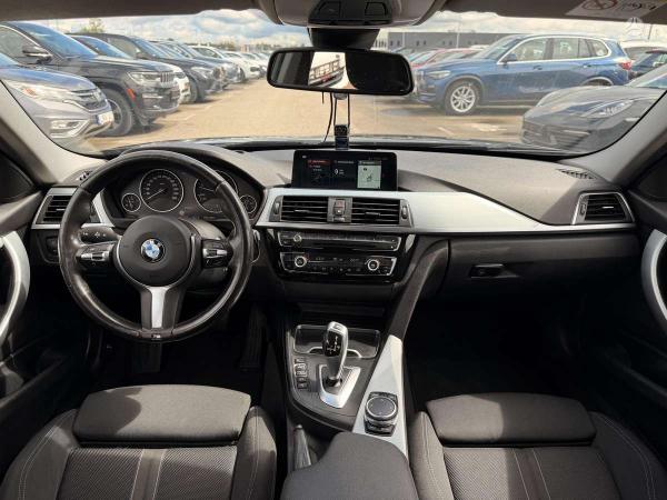 Black BMW 320 2016 in Vilnius, with an engine capacity of 2.00 L and mileage of 287 thousand km for 11690 €, photo 2 on AUTOMOTO.COM.LV