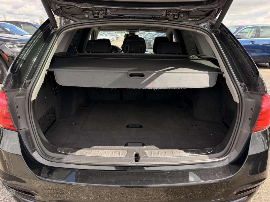 Melns BMW 320 2016 Viļņa, ar dzinēja tilpumu 2.00 L un nobraukumu 287 tūkst. km par 11690 €, foto 32 vietnē AUTOMOTO.COM.LV