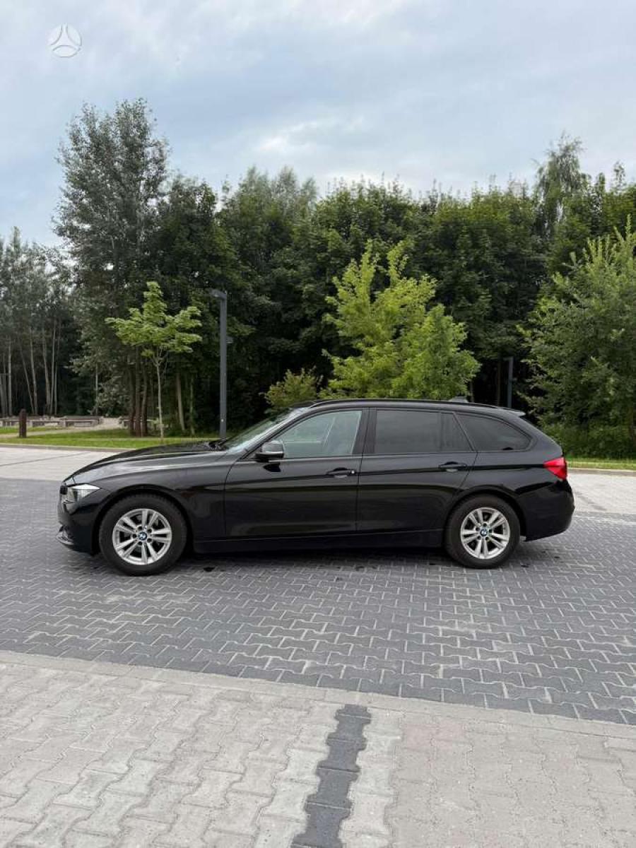 Black BMW 320 2016 in Jurbarkas, with an engine capacity of 2.00 L and mileage of 222 thousand km for 11700 €, photo 4 on AUTOMOTO.COM.LV