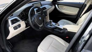 Melns BMW 320 2016 Prienai, ar dzinēja tilpumu 2.00 L un nobraukumu 287 tūkst. km par 9800 €, foto 21 vietnē AUTOMOTO.COM.LV