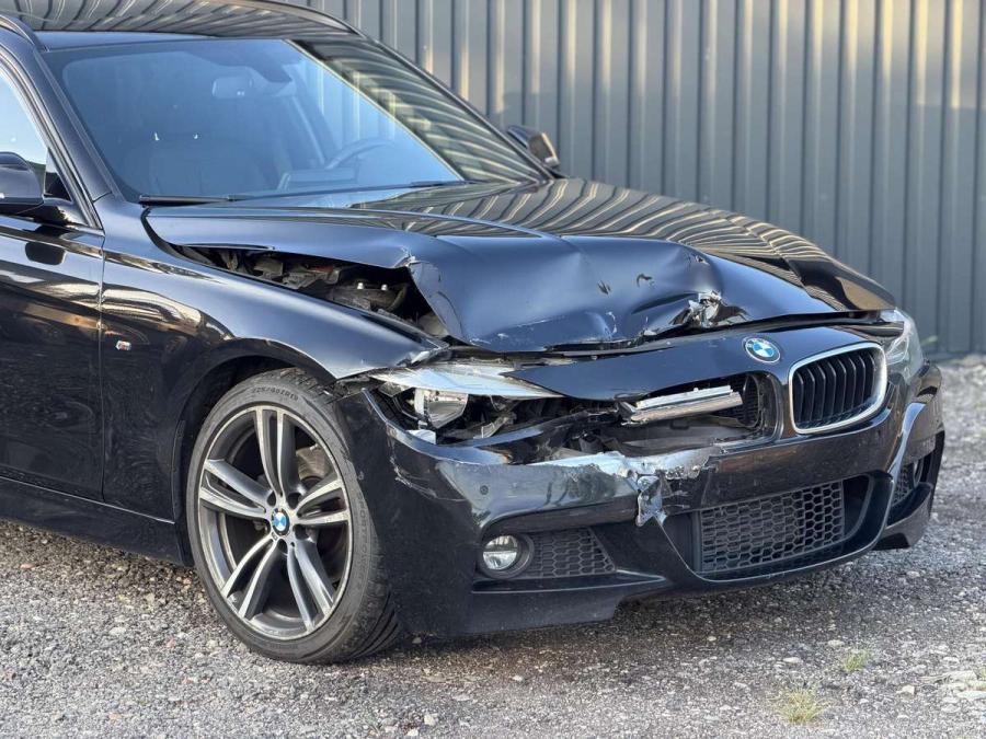 Melns BMW 320 2016 Kauņa, ar dzinēja tilpumu 2.00 L un nobraukumu 241 tūkst. km par 9300 €, foto 5 vietnē AUTOMOTO.COM.LV