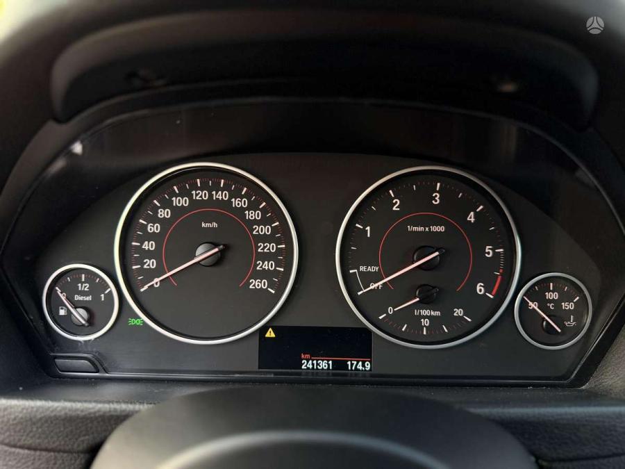Melns BMW 320 2016 Kauņa, ar dzinēja tilpumu 2.00 L un nobraukumu 241 tūkst. km par 9300 €, foto 18 vietnē AUTOMOTO.COM.LV