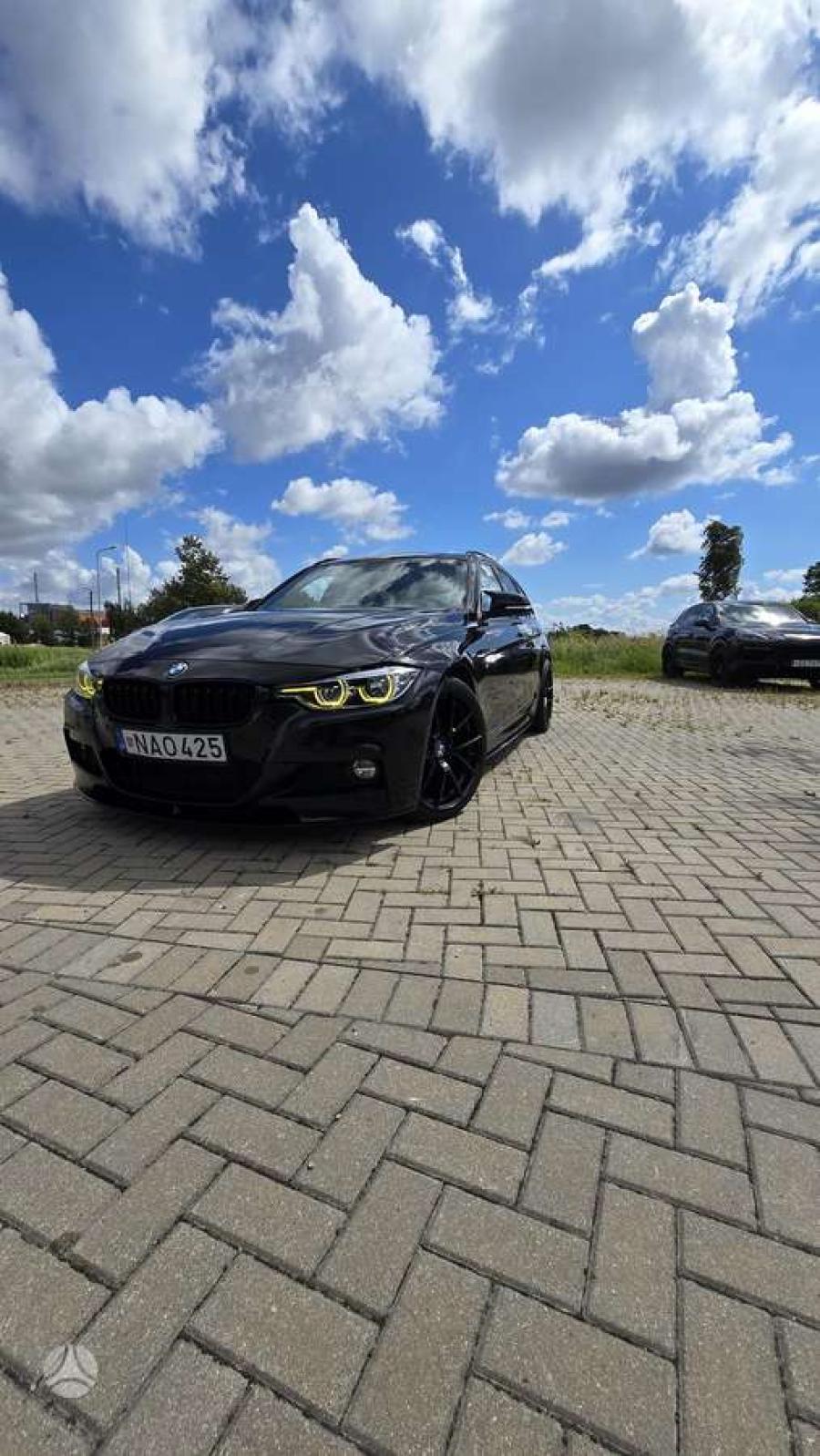 Black BMW 320 2016 in Siauliai, with an engine capacity of 2.00 L and mileage of 222 thousand km for 12800 €, photo 1 on AUTOMOTO.COM.LV
