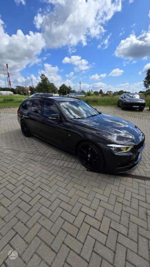 Black BMW 320 2016 in Siauliai, with an engine capacity of 2.00 L and mileage of 222 thousand km for 12800 €, photo 11 on AUTOMOTO.COM.LV