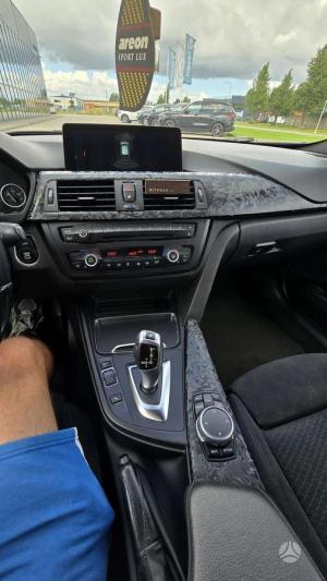 Black BMW 320 2016 in Siauliai, with an engine capacity of 2.00 L and mileage of 222 thousand km for 12800 €, photo 16 on AUTOMOTO.COM.LV