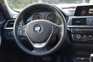 Black BMW 320 2016 in Vilnius, with an engine capacity of 2.00 L and mileage of 269 thousand km for 9300 €, photo 11 on AUTOMOTO.COM.LV