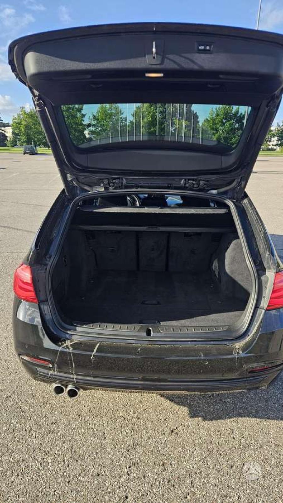 Melns BMW 320 2016 Kauņa, ar dzinēja tilpumu 2.00 L un nobraukumu 220 tūkst. km par 9300 €, foto 7 vietnē AUTOMOTO.COM.LV