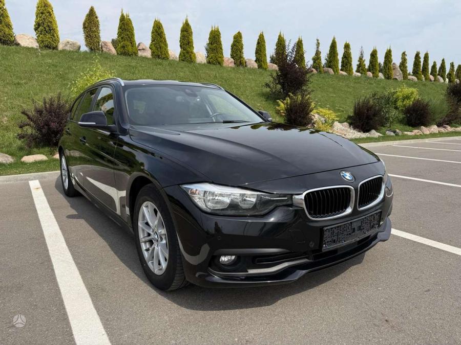 Black BMW 320 2016 in Vilnius, with an engine capacity of 2.00 L and mileage of 233 thousand km for 9200 €, photo 3 on AUTOMOTO.COM.LV