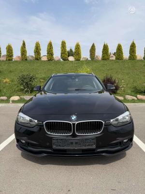 Black BMW 320 2016 in Vilnius, with an engine capacity of 2.00 L and mileage of 233 thousand km for 9200 €, photo 4 on AUTOMOTO.COM.LV